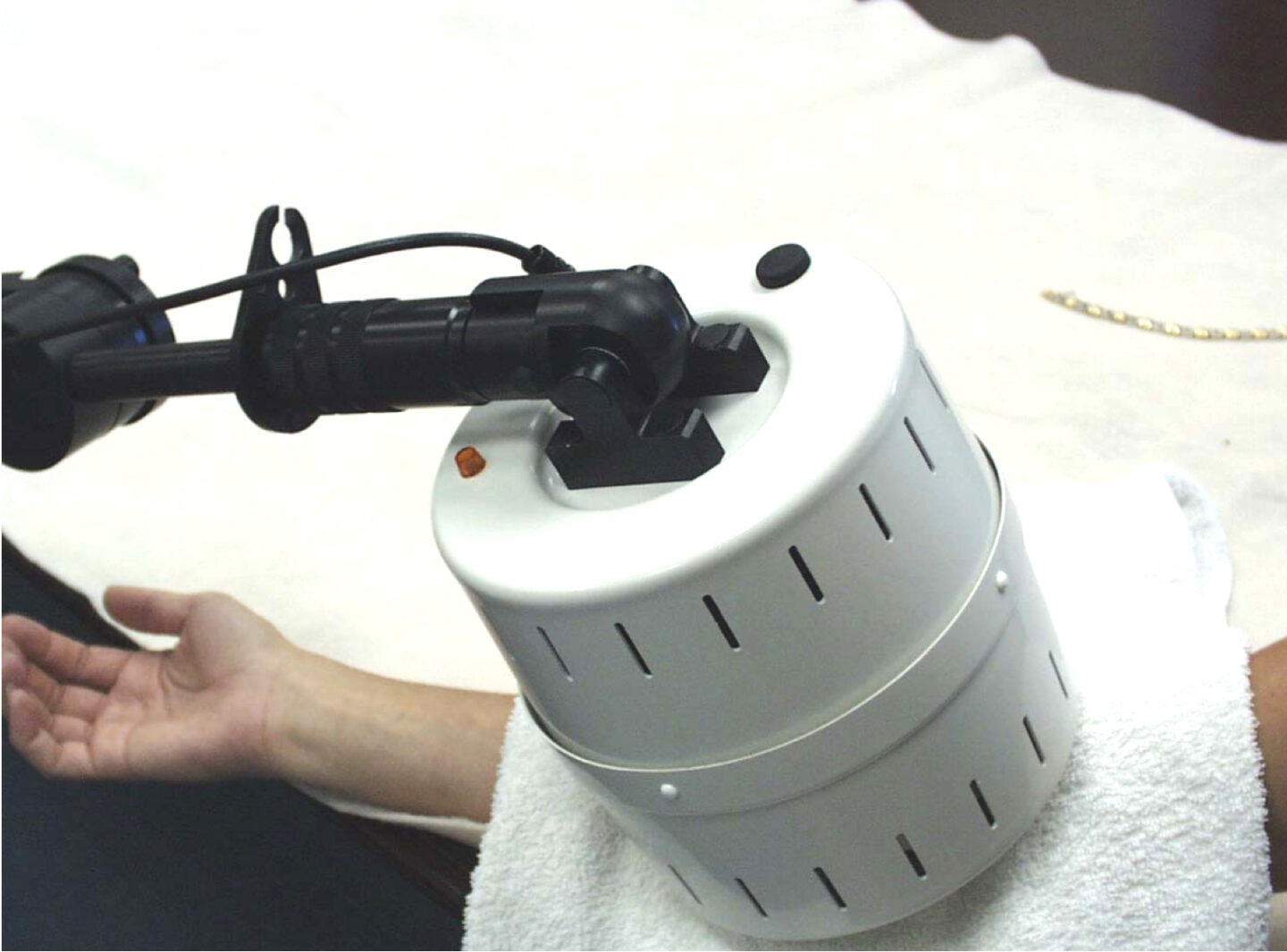 Shortwave Diathermy: A Drug-Free Approach to Pain Management | ACPlus